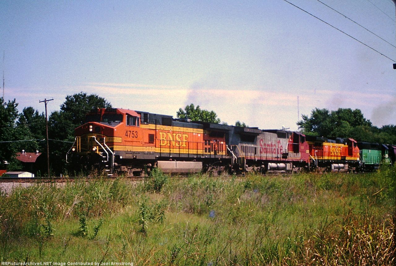 BNSF 4763